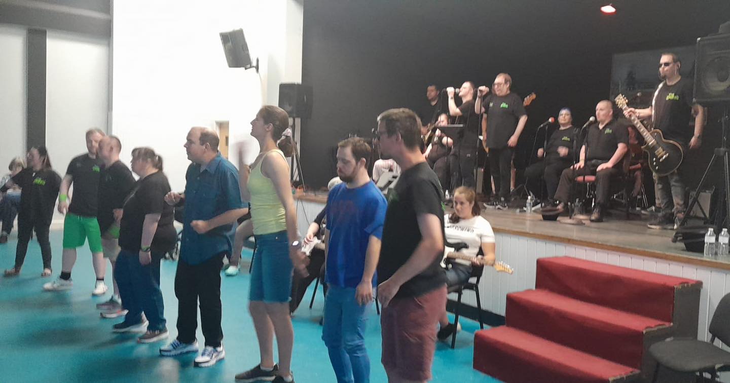 And Silverwood rocked last night – Social Eyes Rotherham